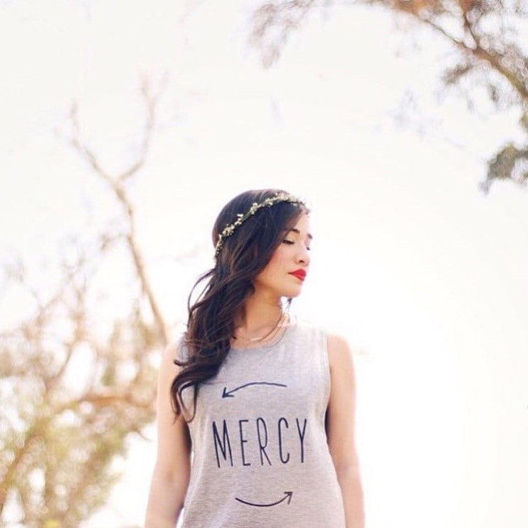 MERCY GREY FLOWY MUSCLE TANK – Glorify International